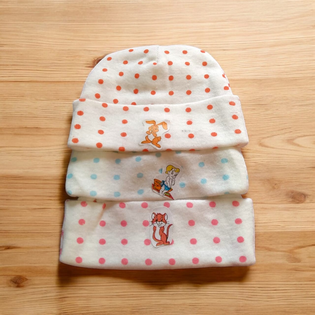 New Born Baby Cap Dots [Pack Of 3] ** – Mother Choice